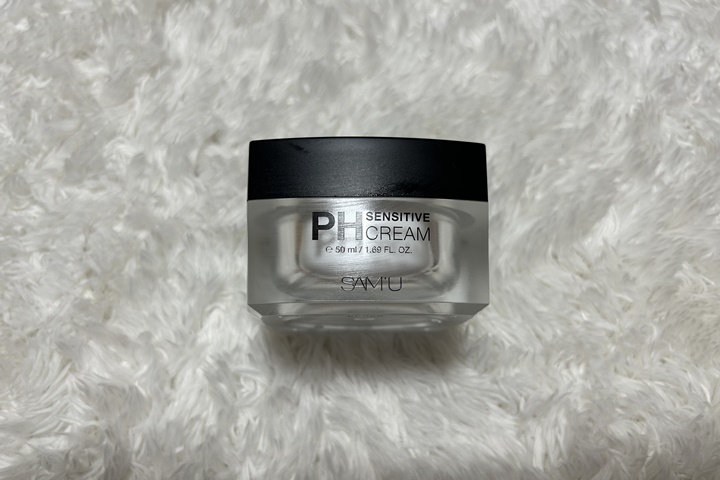 人気「SAMU/PH SENSITIVE CREAM」って本当におすすめ？美容マニアのが実際使用して口コミを検証！ | 口コミと独自調査で「知りたい」が分かる生活情報サイト「レヴィレヴィ」